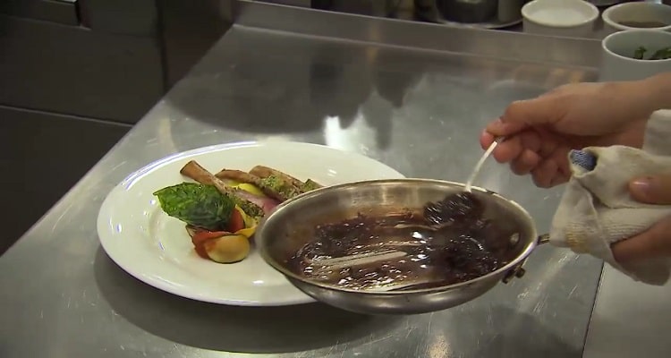 Herb Crusted Rack Of Lamb