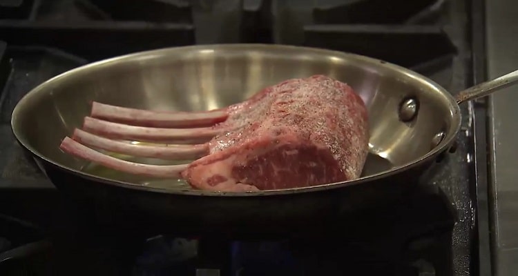 Herb Crusted Rack Of Lamb