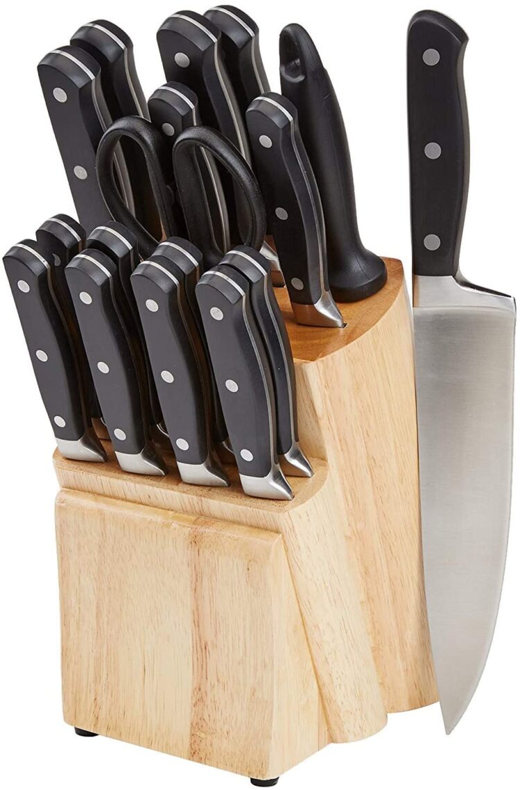 The 10 Best Kitchen Knife Sets For Home Cooks