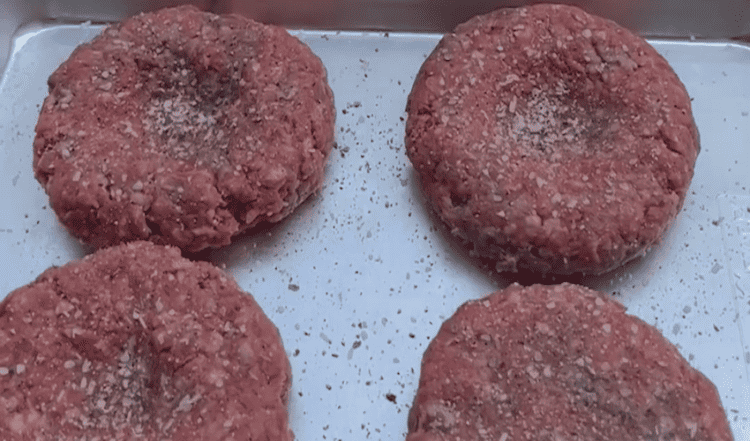 Grilling Perfect Burgers on a Gas Grill: Pro Tips